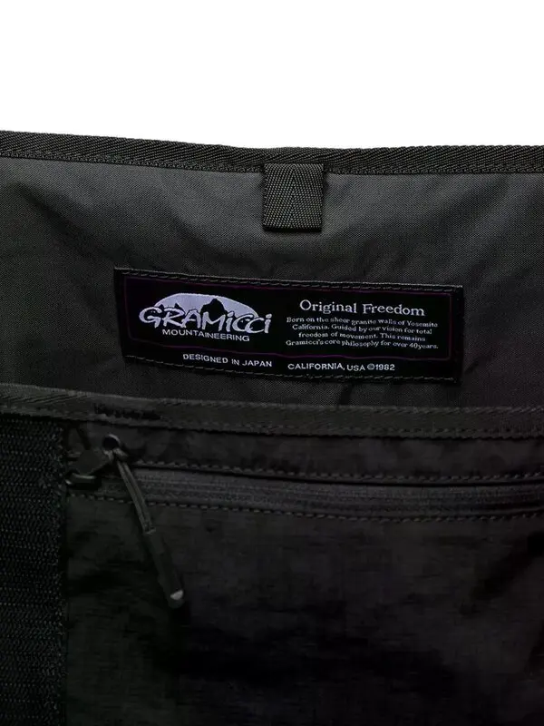 Gramicci Logo-patch Messenger Bag