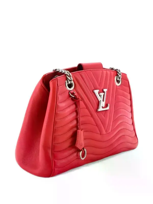 LOUIS VUITTON New Wave Chain Tote Quilted Leather Shoulder Bag