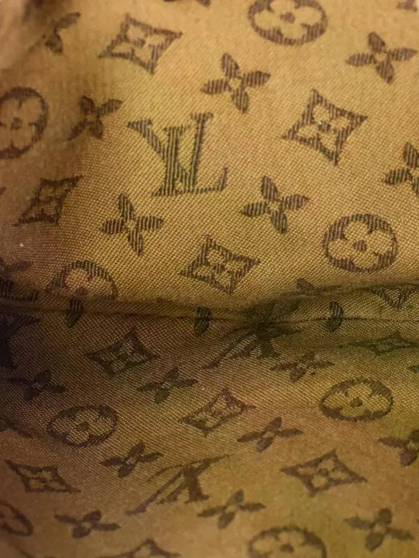 LOUIS VUITTON Rendez-vous Monogram Metal Calfskin Shoulder Bag