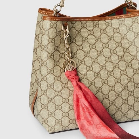 Gucci Gg Keychain