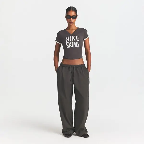 SKIMS Wide Leg Pants | Grey | | Nike Crunchy Nylon