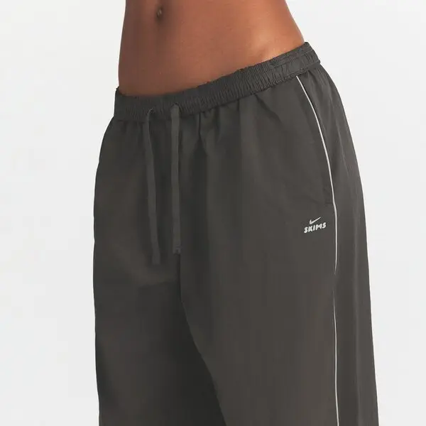 SKIMS Wide Leg Pants | Grey | | Nike Crunchy Nylon
