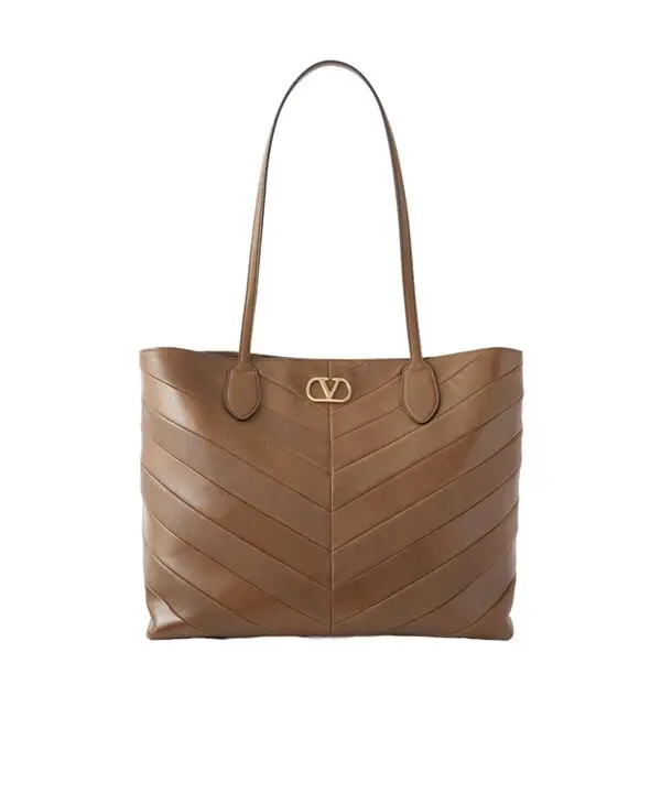Valentino Garavani Jean Medium Shopping Bag In Nappa With Chevron Motif - Light Brown