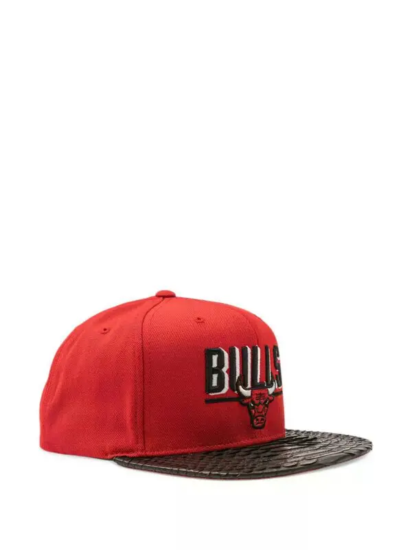 JUST DON X Mitchell & Ness Chicago Bulls Baseball Cap - Red
