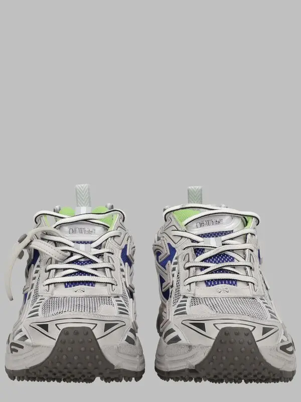 Off-White Sneaker "be Right Back Worn Out