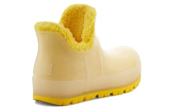 UGG Raincloud Clear Boot