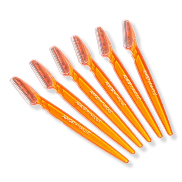 ALMOST FAMOUS Dermaplaning Razors Set