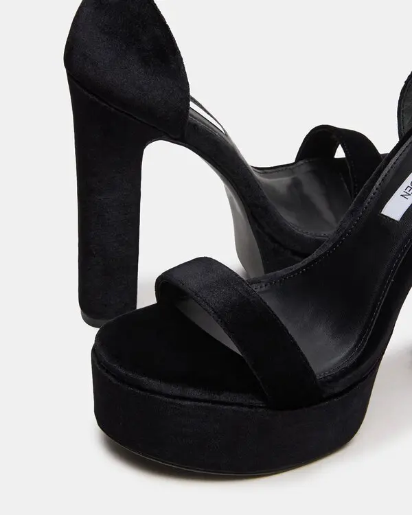 Steve Madden Giada Block Heels