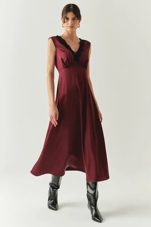 EXQUISE Chana Lace Trim Satin Dress