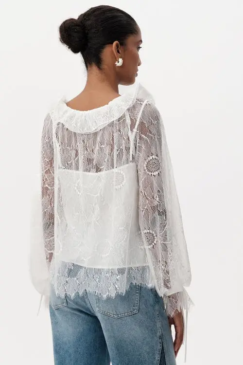 EXQUISE Cherree Tie Neck Lace Crop Blouse