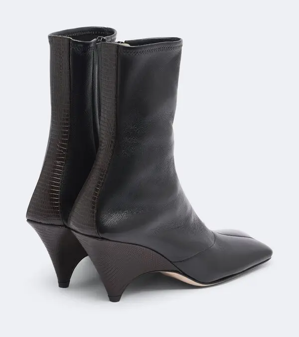 CHRISTEN Edge Leather Ankle Boots