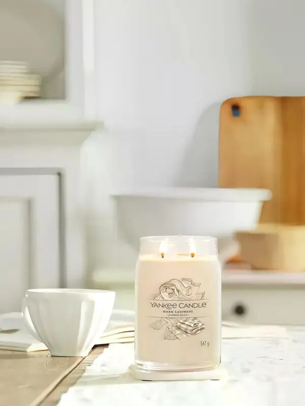 YANKEE CANDLE Warm Cashmere Candle