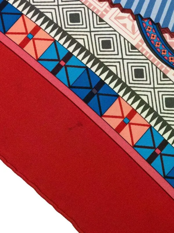 Hermès 1990-2026 Cent Plis De Miao Silk Scarf 90 Scarves