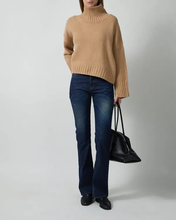 Soft Goat Sweater Girlfriend Turtleneck Cashmere