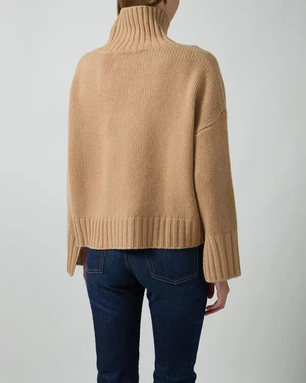 Soft Goat Sweater Girlfriend Turtleneck Cashmere