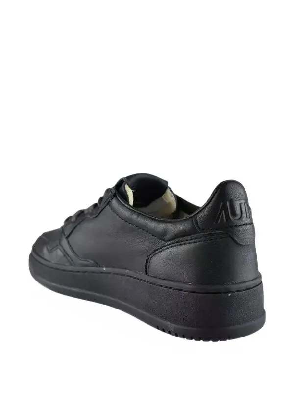 AUTRY Medalist Low Perforated Leather Sneakers