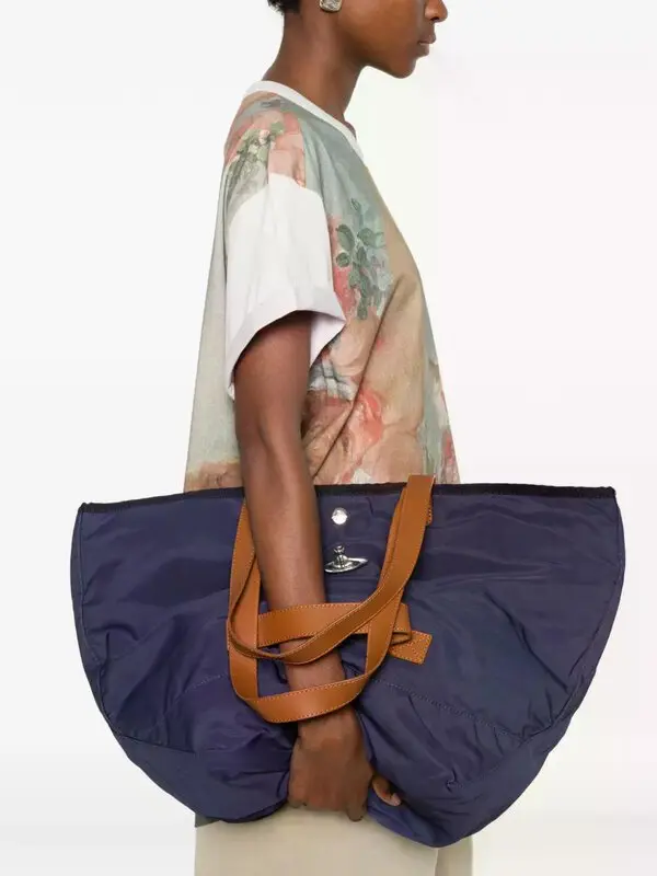 VIVIENNE WESTWOOD Orb Plaque Tote Bag