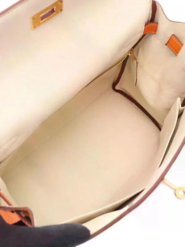 Hermès 2025 Kelly 28 Two-way Handbag