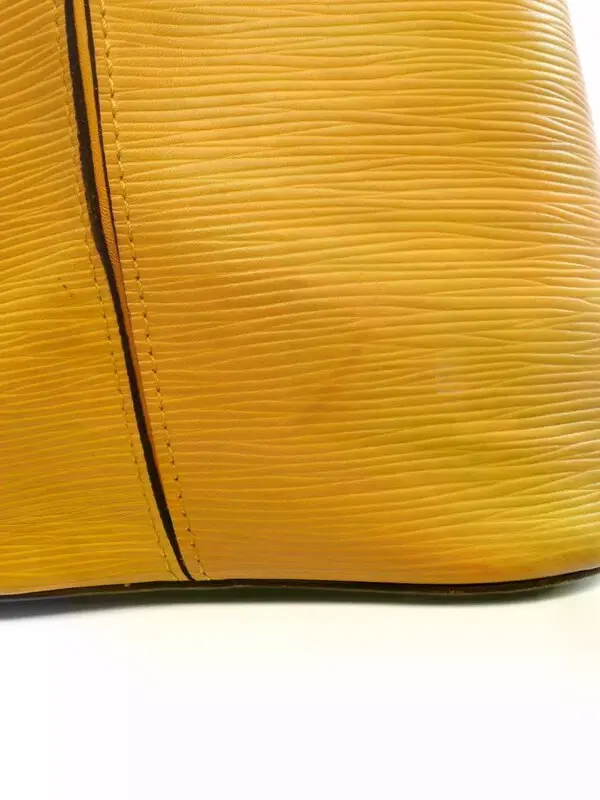 LOUIS VUITTON 2013 Mm Neverfull Epi Tote Bag