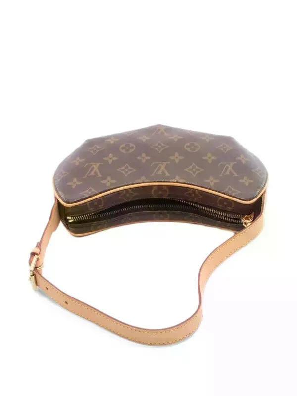 LOUIS VUITTON 2005 Croissant Monogram Shoulder Bag - Brown