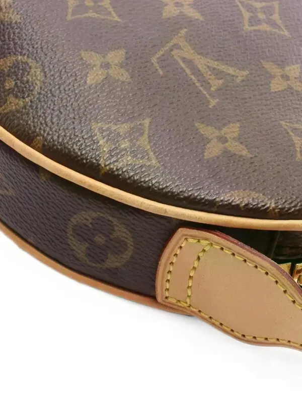 LOUIS VUITTON 2005 Croissant Monogram Shoulder Bag