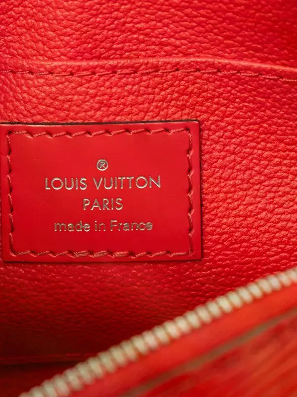 LOUIS VUITTON 2021-2026 Epi Cosmetic Pm Pouch