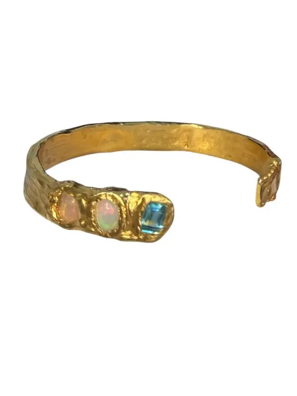 WE THE STARS Azure Cuff - Gold