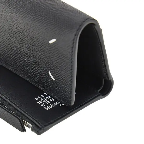 MAISON MARGIELA Grained Leather Tri-fold Wallet