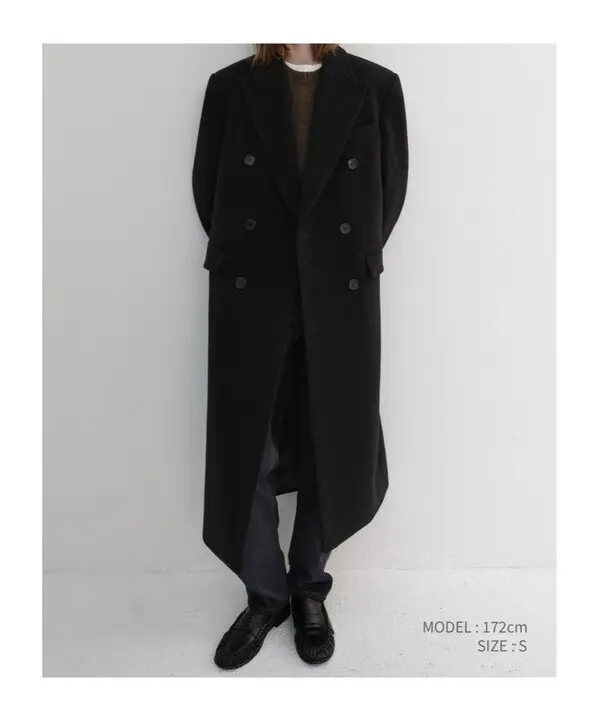 DUNST Tailored Double-breasted Cashmere Coat