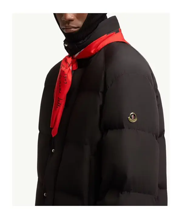 Moncler Verone Short Down Jacket