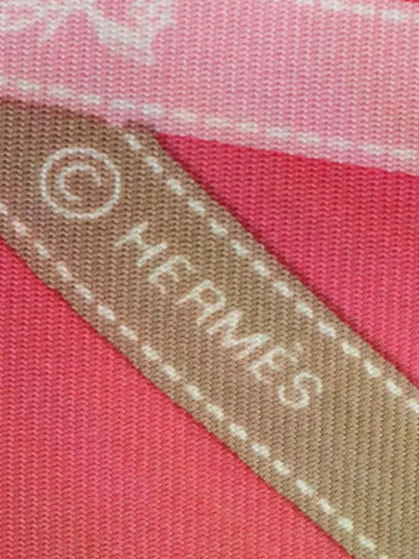 Hermès 2010 Bolduc Triangle Scarf