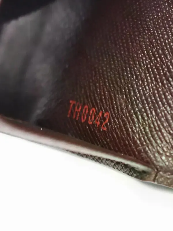LOUIS VUITTON 2002 Multicles 4 Damier Ebene Key Case