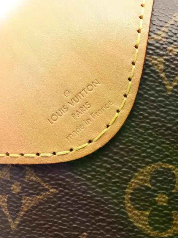 LOUIS VUITTON 2017 55 Horizon Suitcase