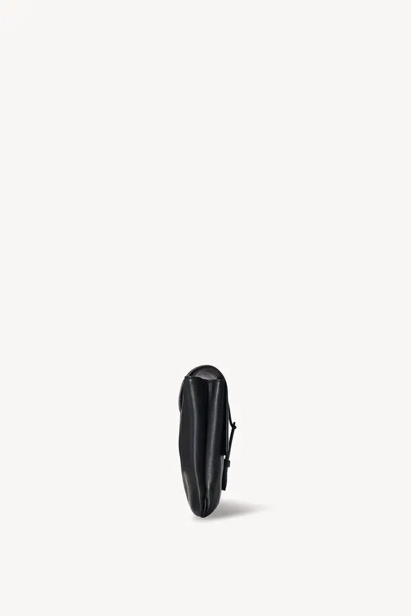 THE ROW Therese Clutch - Black
