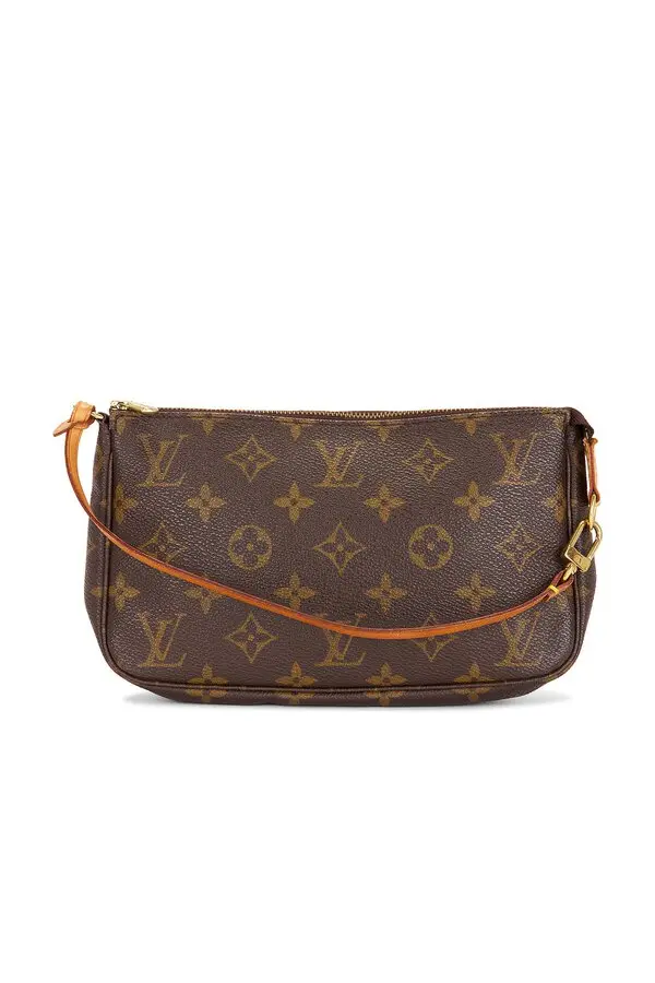 LOUIS VUITTON Monogram Pochette Accessoires Shoulder Bag