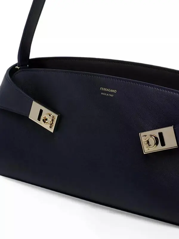 FERRAGAMO Hug East-west Shoulder Bag