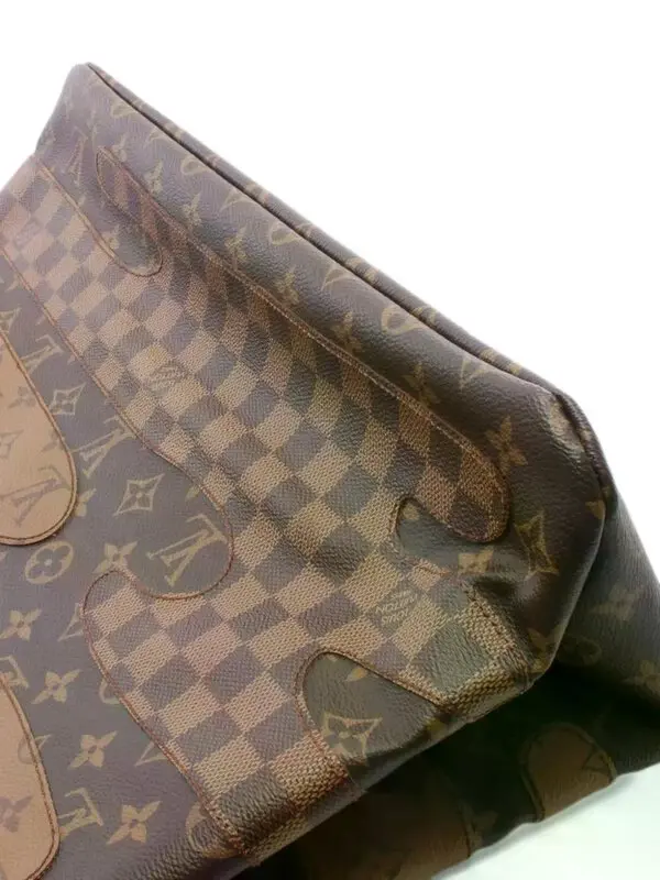LOUIS VUITTON 2025 Mm Landscape Monogram Tote Bag