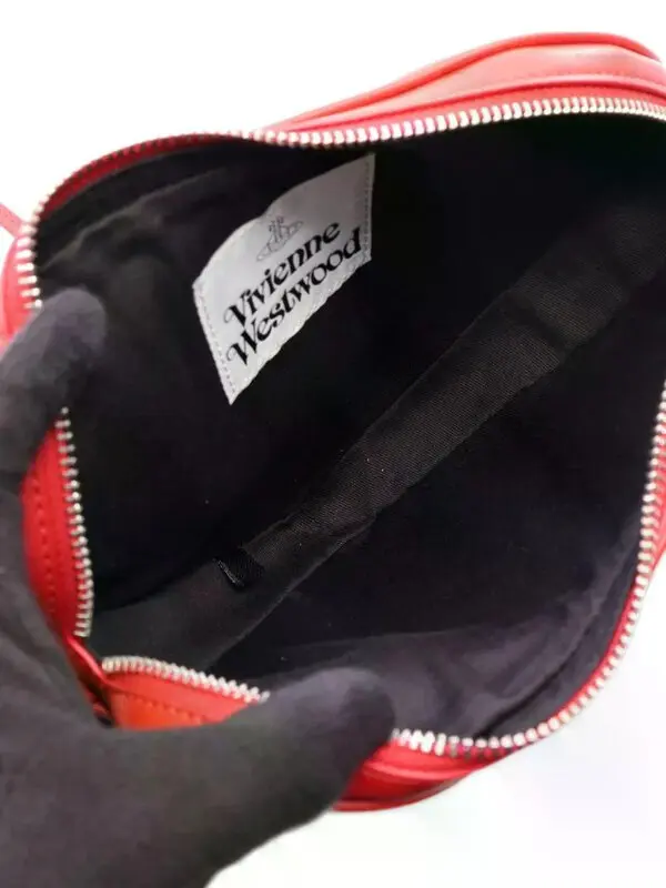 VIVIENNE WESTWOOD Alexa Heart Cross Body Bag