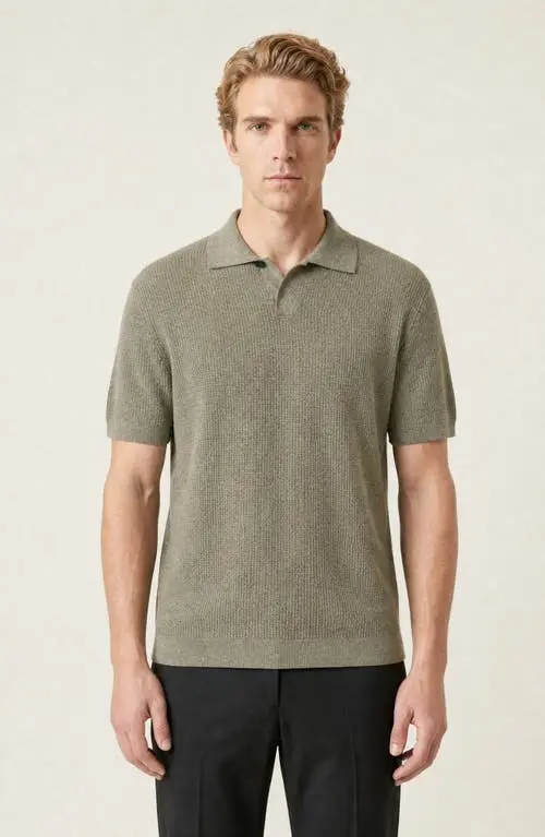 MODENAIRE Textured Knit Short Sleeve Polo Shirt With Button Detail