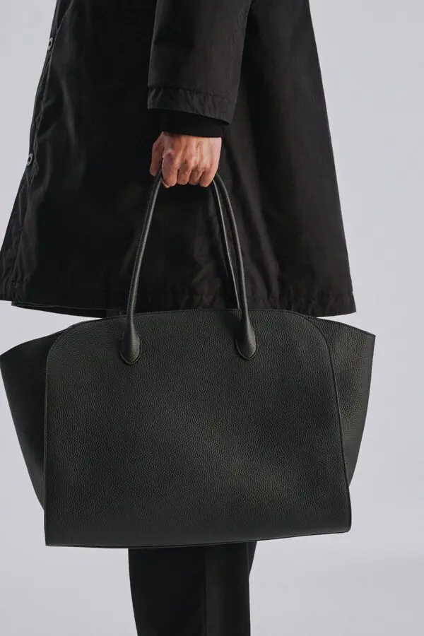 THE ROW Marlo Tote Bag - Black