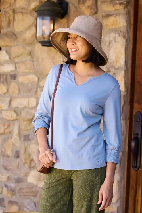 UV SKINZ 3/4 Sleeve Notch Neck Top - Deep Olive