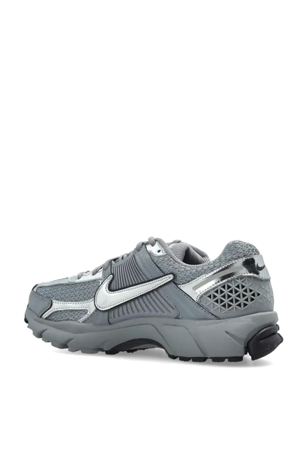 Nike Zoom Vomero Chrome’ Sneakers
