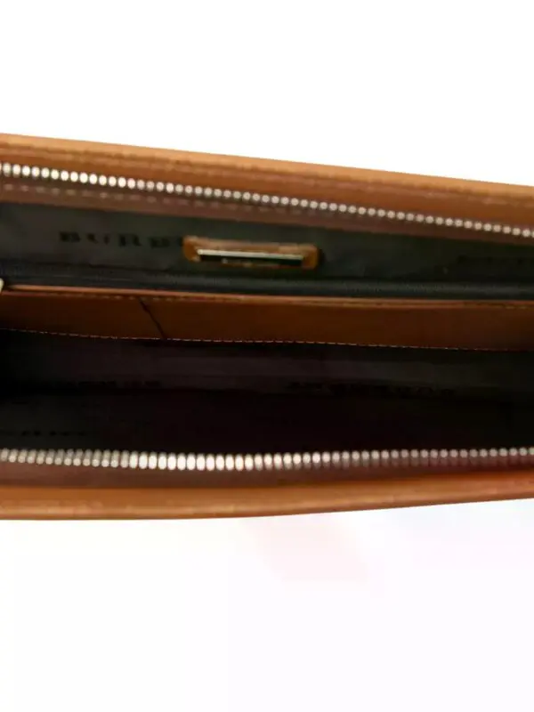 Burberry 2000-2017 Leather Clutch Bag