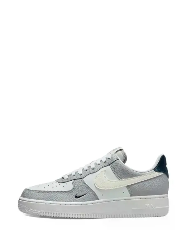 Nike Air Force 1 '07 Sneakers - Grey