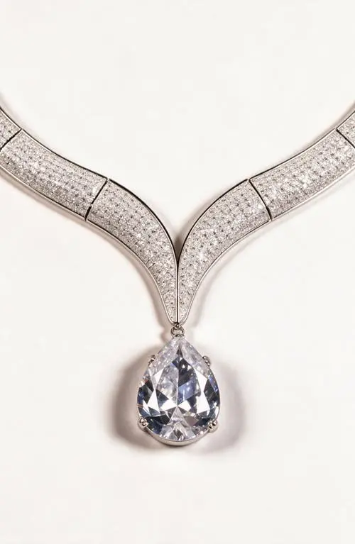MODENAIRE Crystal Teardrop Pendant Necklace And Drop Earring Set