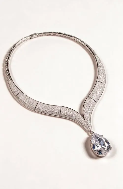 MODENAIRE Crystal Teardrop Pendant Necklace And Drop Earring Set
