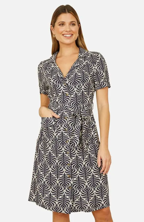 YUMI Leaf Print Retro Shirt Dress