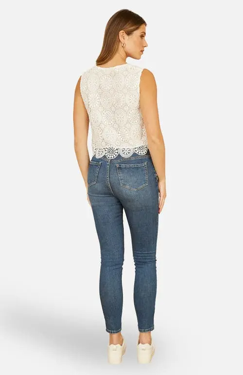 YUMI Crochet Lace Tie Waistcoat