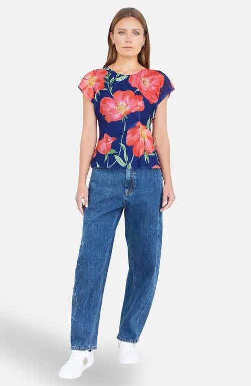 YUMI Poppy Mesh Top