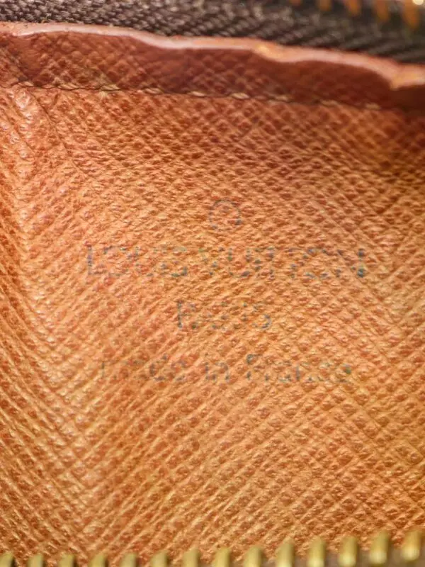 LOUIS VUITTON 1998 26 Papillon Monogram Handbag